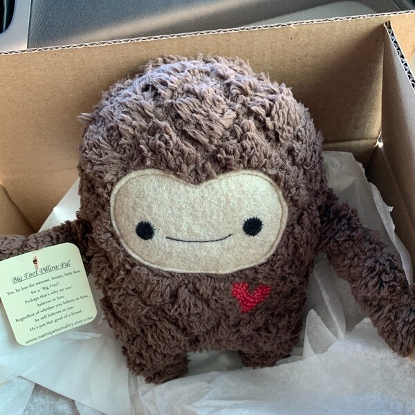 Big Foot Stuffed Toy, Big Foot Plushie, Kawaii Big Foot Plush Doll ...