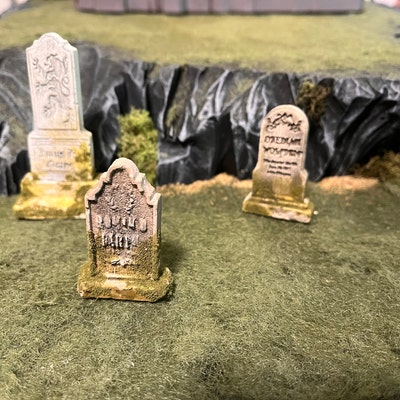 Set of 3 Distressed Miniature Tombstones , Cemetary - Etsy