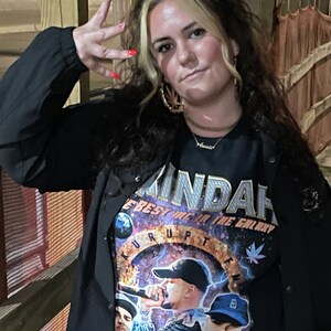 Gash by the Hour T-shirt - Etsy