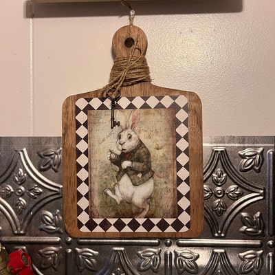 Tin Can Pocket Posey, Crushed Tin Can Decor, Primitive Tin Wall Pocket ...