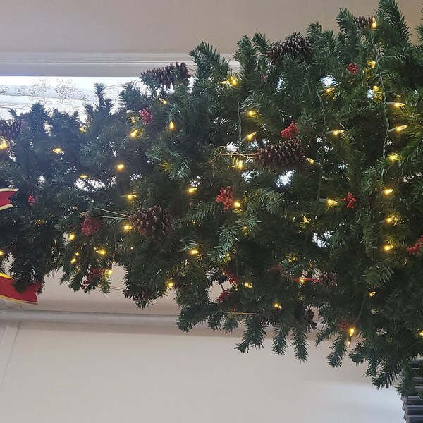 Primitive Folk Art Hand Hooked Rug by Jean Tynan. Rug Design by Marion ...