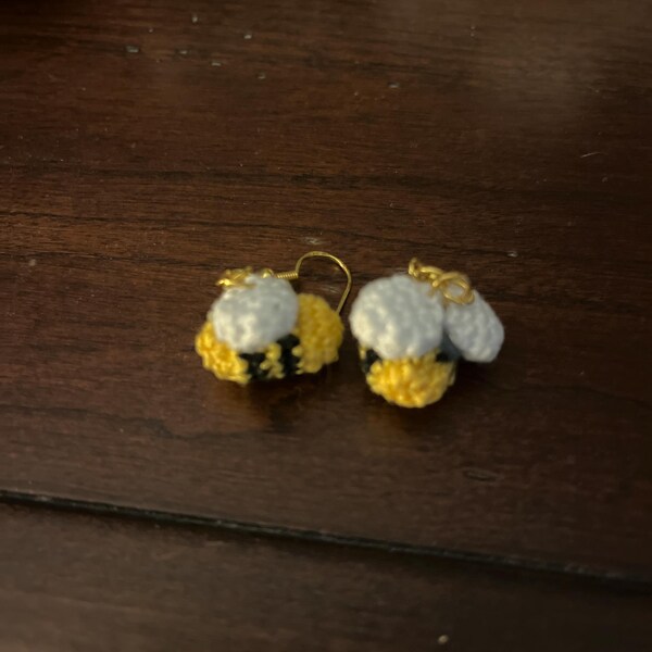 White Triangle Lace Earrings-hypoallergenic - Etsy