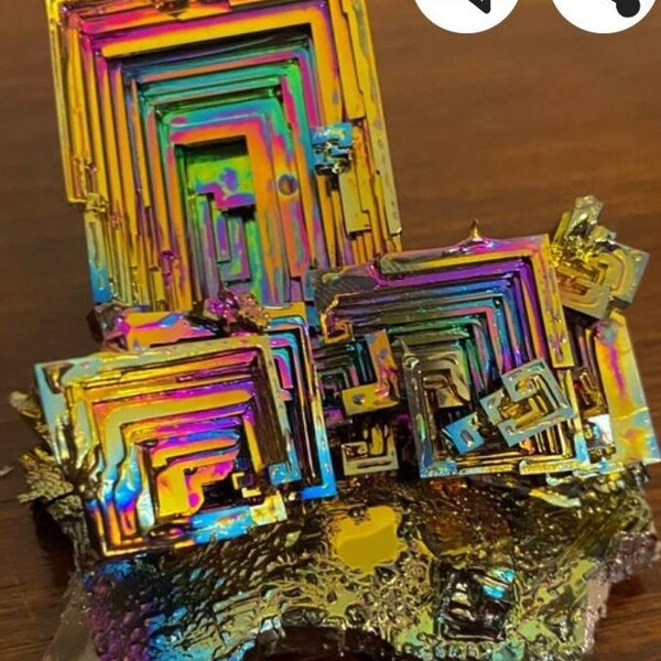 Beautiful Giant Colorful Bismuth Crystal - Quantity - 1 - Size - 11.5cm ...