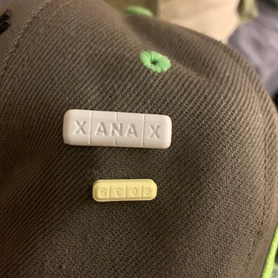 Xanny Zanny Bar Pharmacology Psychiatry Psychology Enamel Lapel Hat Pin ...