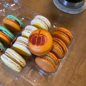 Moon Phases French Macarons 6 12 or 24 Choose Flavors | Etsy