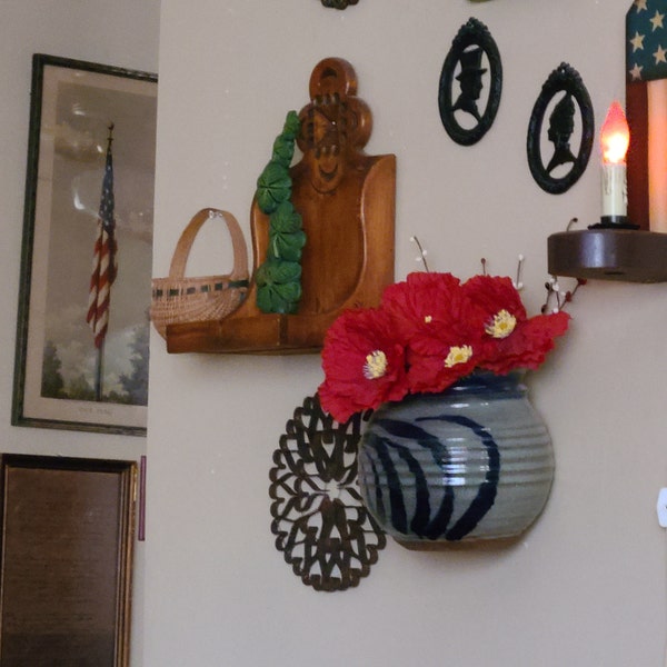 Creepy Hee Hee Ghost Looking up Standing on Skulls Figurine Halloween ...