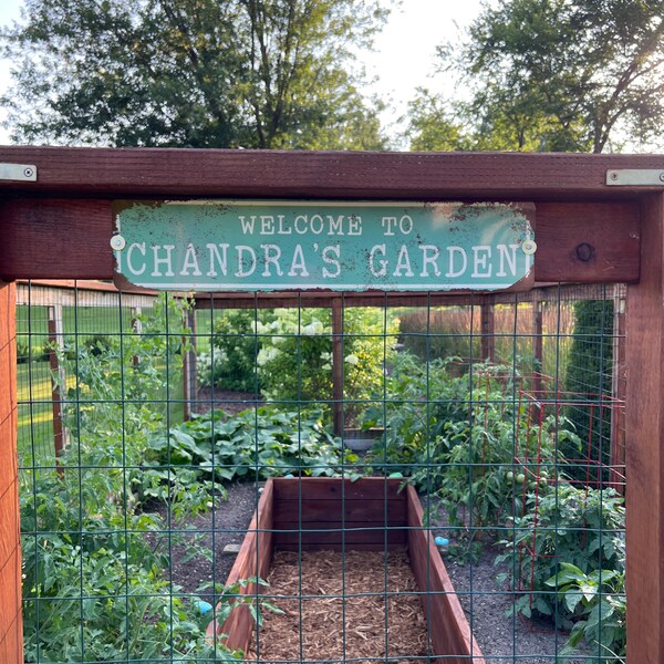Personalized Garden Sign - Custom Garden Gate Sign - Gardener Friend ...