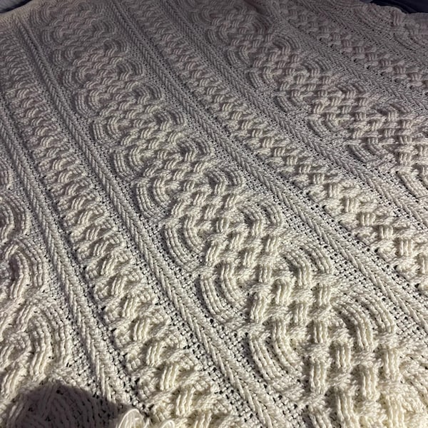 Crochet Pattern Bridgerton Capelet Cable Braided Cape Wrap Crochet ...