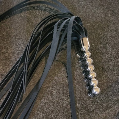 Chain Flogger With Leather Handle, Metal Flogger for Sensation Play ...