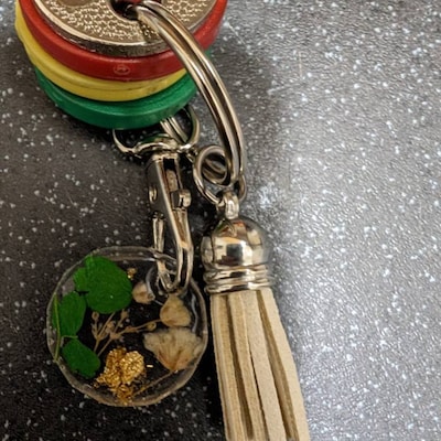 Mint Green & Silver Glitter Personalised Letter Initial Resin Keychain ...