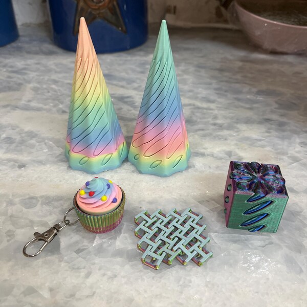 Vortex Pyramid Fidget 3D Printed Desk Toy & Display - Etsy