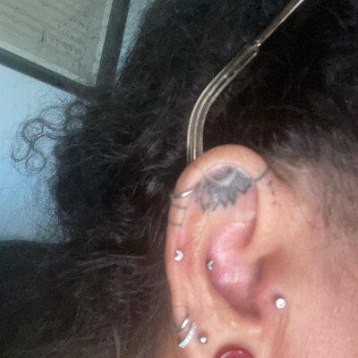 Large Spike Vertical Labret Jewelry, Angel Fangs Piercing Curved ...