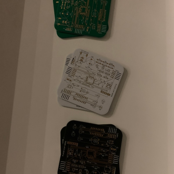 The Original: Set of 2 Coasters in Pcb-design With Gold Contacts for ...