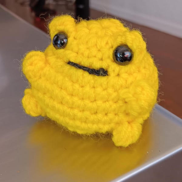 Ted the Thick Toad, Free NO-SEW Crochet Amigurumi PDF Pattern, Small ...