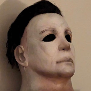 Valak the Nun Latex Mask Bust Display Made to Order 6-8 Weeks ...