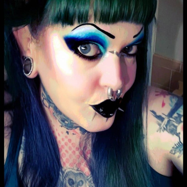 Titanium Surface Piercing, Dermal Piercing Implant - Internally ...