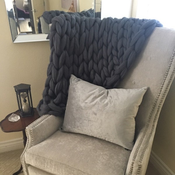 Super Chunky Knit Lamp - Pink and Purple Gradient Bedside, Table, Desk ...