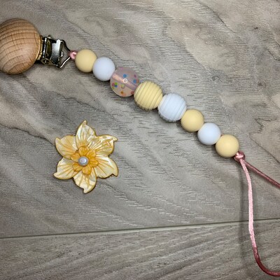 Silicone Round Shaped Crown Pacifier Clip, Silicone Nipple Holder - Etsy