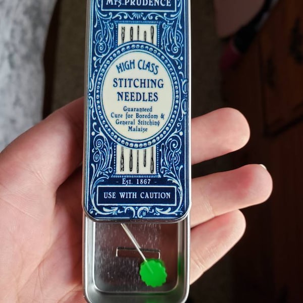 Magnetic Sewing Needle Case Needle Slider Case Mrs Prudence Stitching ...