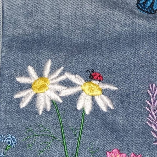 Lady Bug Ladybug Micro Mini Tiny Machine Embroidery Designs, Set of 4 ...