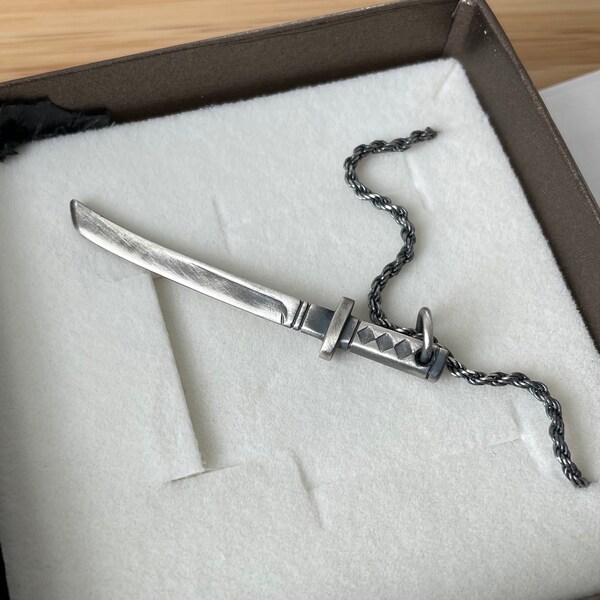 Sterling Silver Samurai Sword Necklace: Unisex Japanese Pendant ...
