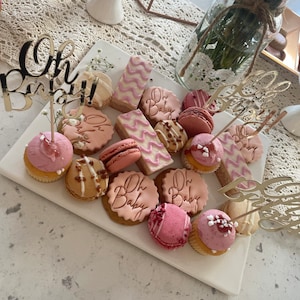 Hawaiian Tiki Balloon Arch With Tropical Flowers and Foliage - Etsy