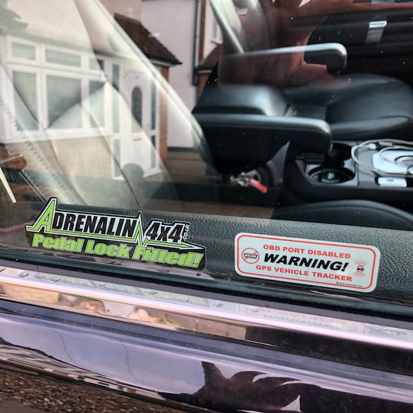 WARNING: 4 X OBD Port Disabled & GPS Tracker Fitted Window Stickers for ...