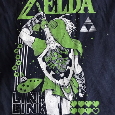 Legend of Zelda Link Shirt Zelda Shirt Zelda Gift Triforce Tshirt ...