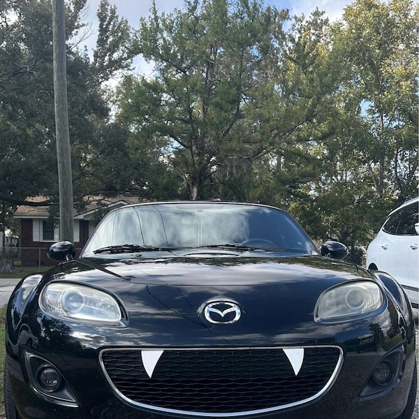 NC Mazda Miata Vampire Fang / Teeth (fits in Grill of NC2 2009-2012 MX5 ...