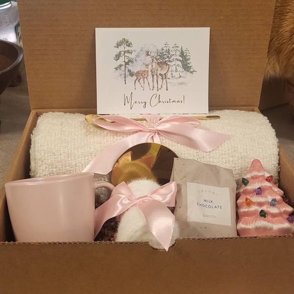 Christmas Gift Box, Cozy Holiday Box, Gift Box for Family, Holiday Gift ...
