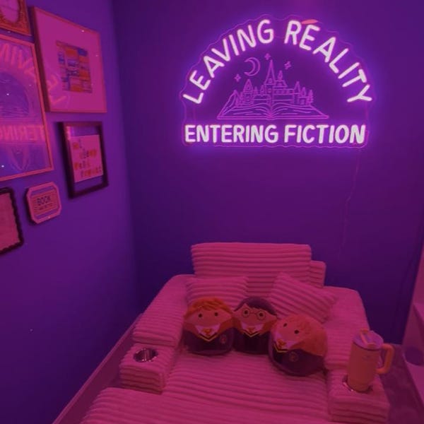 Custom Beach House Neon Sign, Personalized Beach House Wall Sign ...