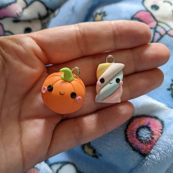 Cute Rainbow Marshmallow Keyring – Kawaii Keychain, Handmade Miniature ...