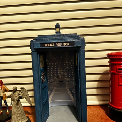 Jurassic Inspired Gate Scale Model Replica - Etsy