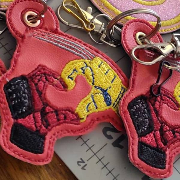 Bow Key Fob and Zipper Pull in the Hoop Embroidery File by Spunky ...