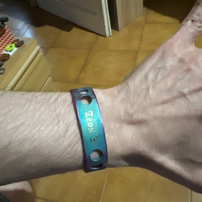 Tactic Titanium Minimalist Slim Wallet, RFID Protect, Mens Wallet ...