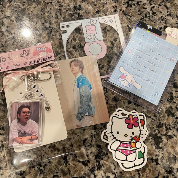 Custom K-pop Photo Keychain - Etsy