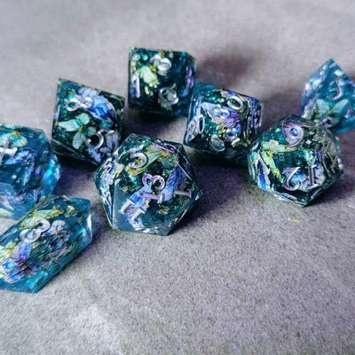 Shadowy Forest Dnd Dice Set, Polyhedral Dice, D&D Dice, Dungeons and ...