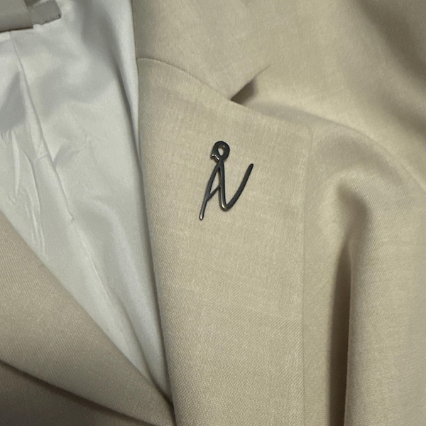 Custom Brooch Logo | Personalized Badge Pin Business Company Logo ...