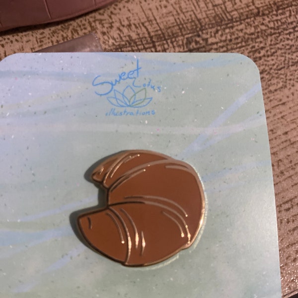 Croissant Hard Enamel Pin - Etsy