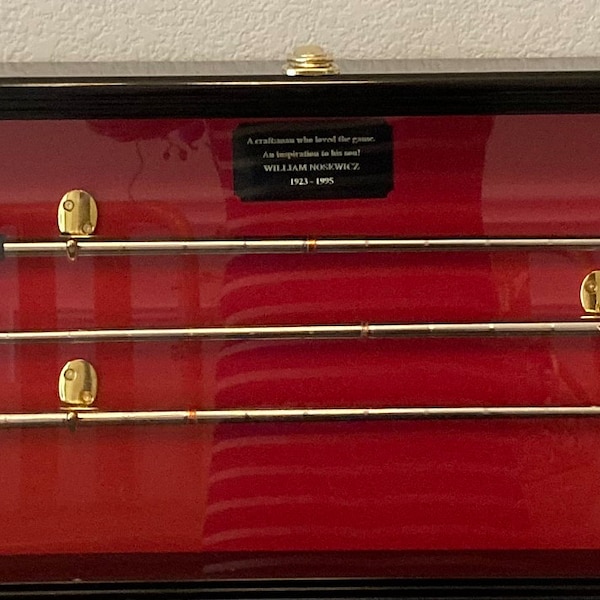 Long Rifle / Musket Gun Display Case Wall Rack Cabinet W/98% UV ...