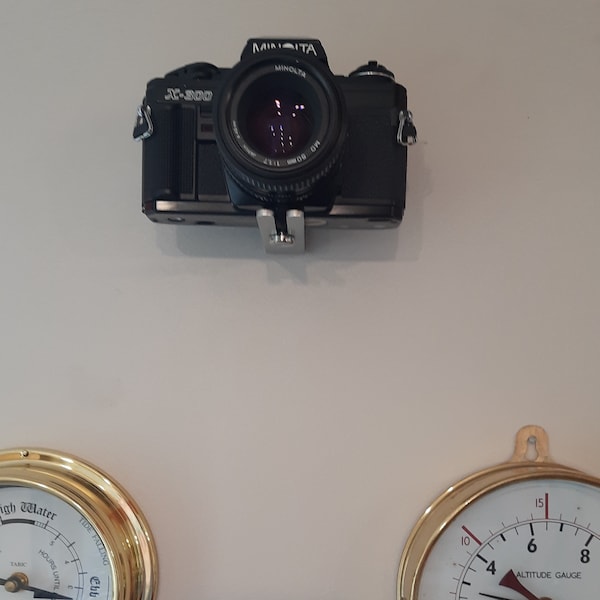 Vintage Camera Floating Wall Mount Bracket - Camera Lovers Gift Stand ...