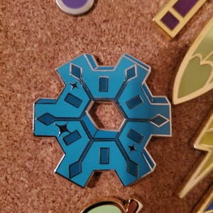 Fennekin Line Pin - Etsy