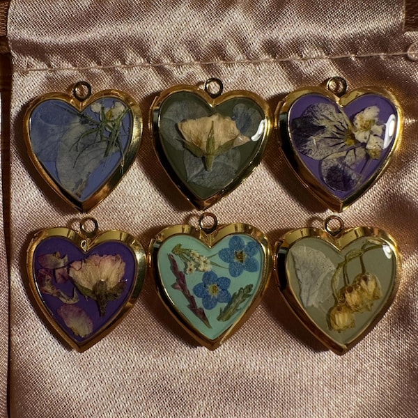 CUSTOM FLOWER LOCKET Heartshaped Necklace Made With Real Pressed ...
