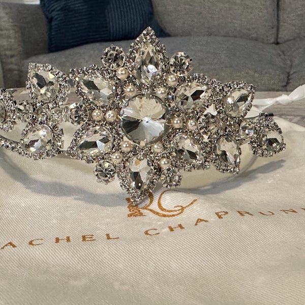 Beautiful Star Headpiece for a Celestial Wedding, Luxury Bridal Crown ...