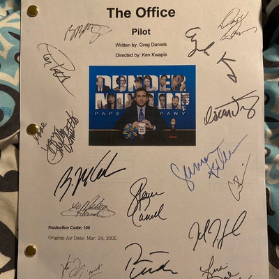 The Office Pilot TV Signed Script Screenplay Autographed: Steve Carell ...