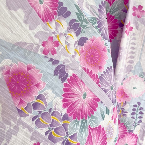 Vintage Japanese Kimono Red Color Flower Pattern Kimono Robe Nightwear ...