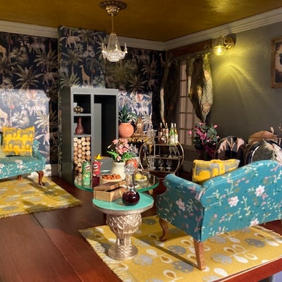 Dolls House Modern Square Log Fire Place With Light up Flame and Wood ...