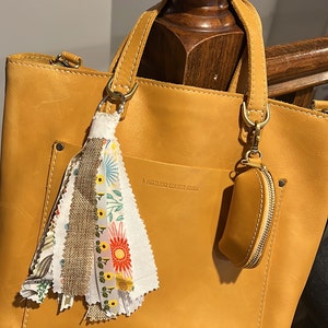 Junk Journal Paper Clips | Button Paper Clips | Large Button Bookmark ...