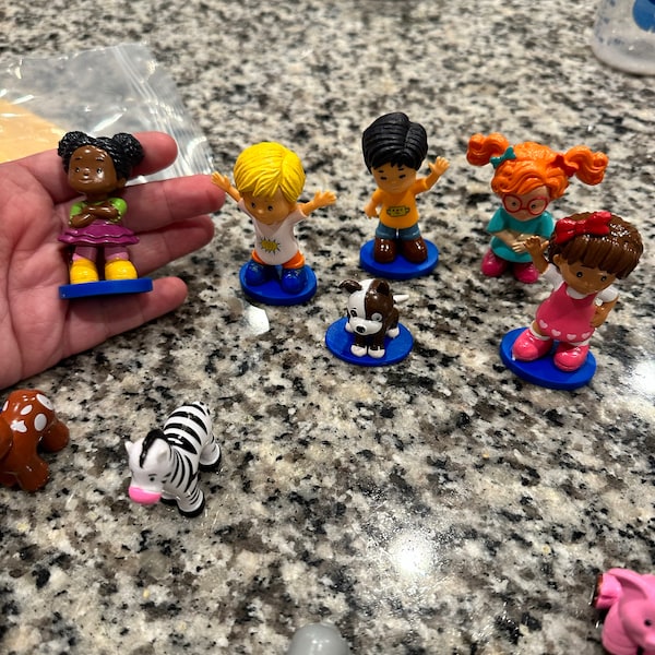 Fisher-price Little People and Animals Deluxe Cake Toppers Cupcake ...