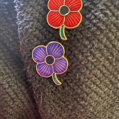 Red / Purple Poppy Enamel Pin Badge Remembrance Animals of - Etsy